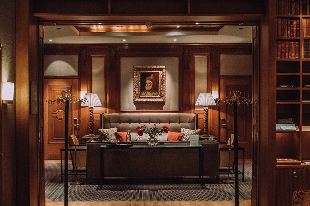 House of Tang - A collections of the finest business we have to offer